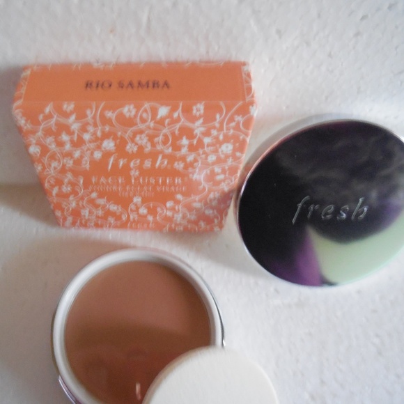 fresh | Makeup | Nib Fresh Rio Sambo Foundation | Poshmark